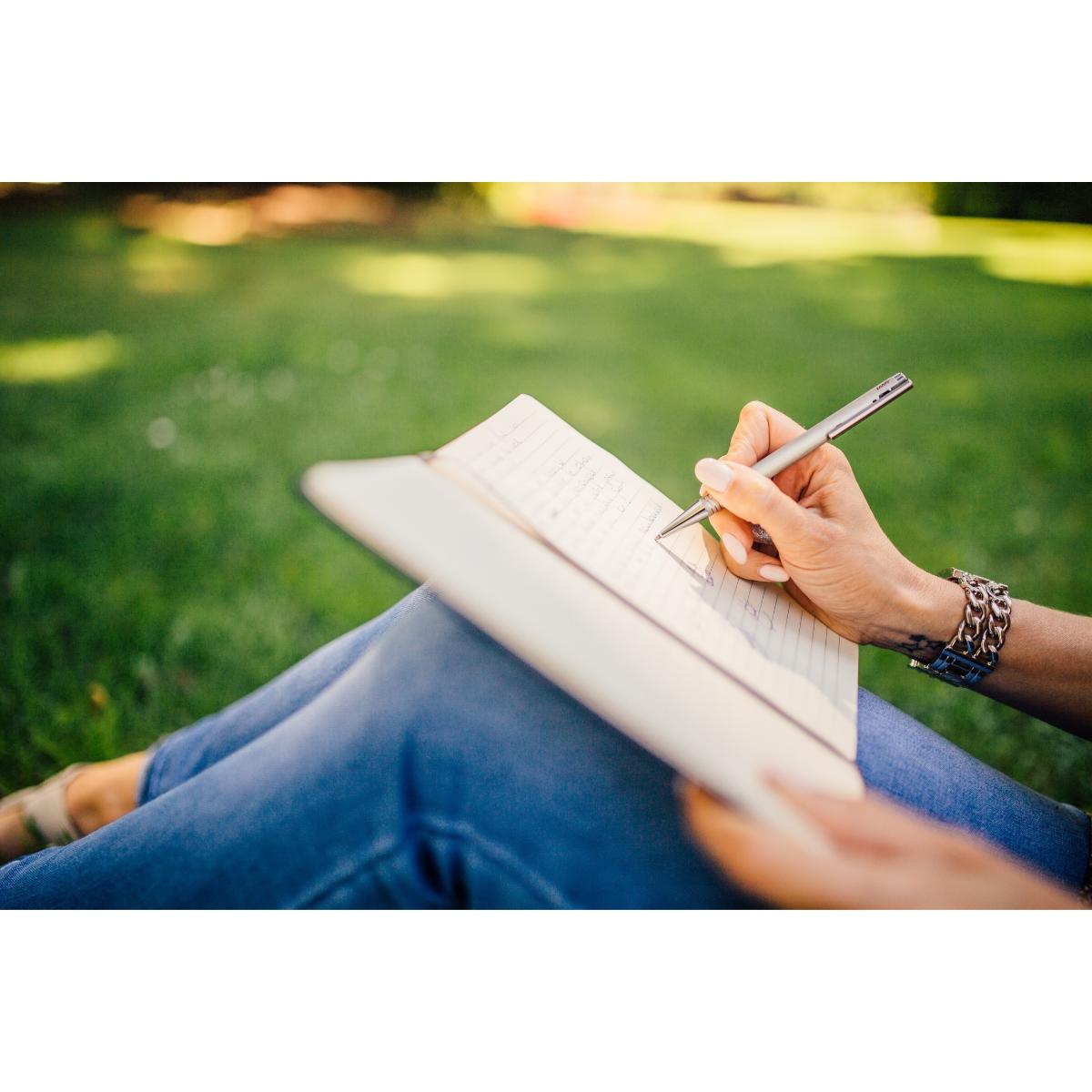 10 ideias de journaling para transformar seu bem-estar | NEUROFIT